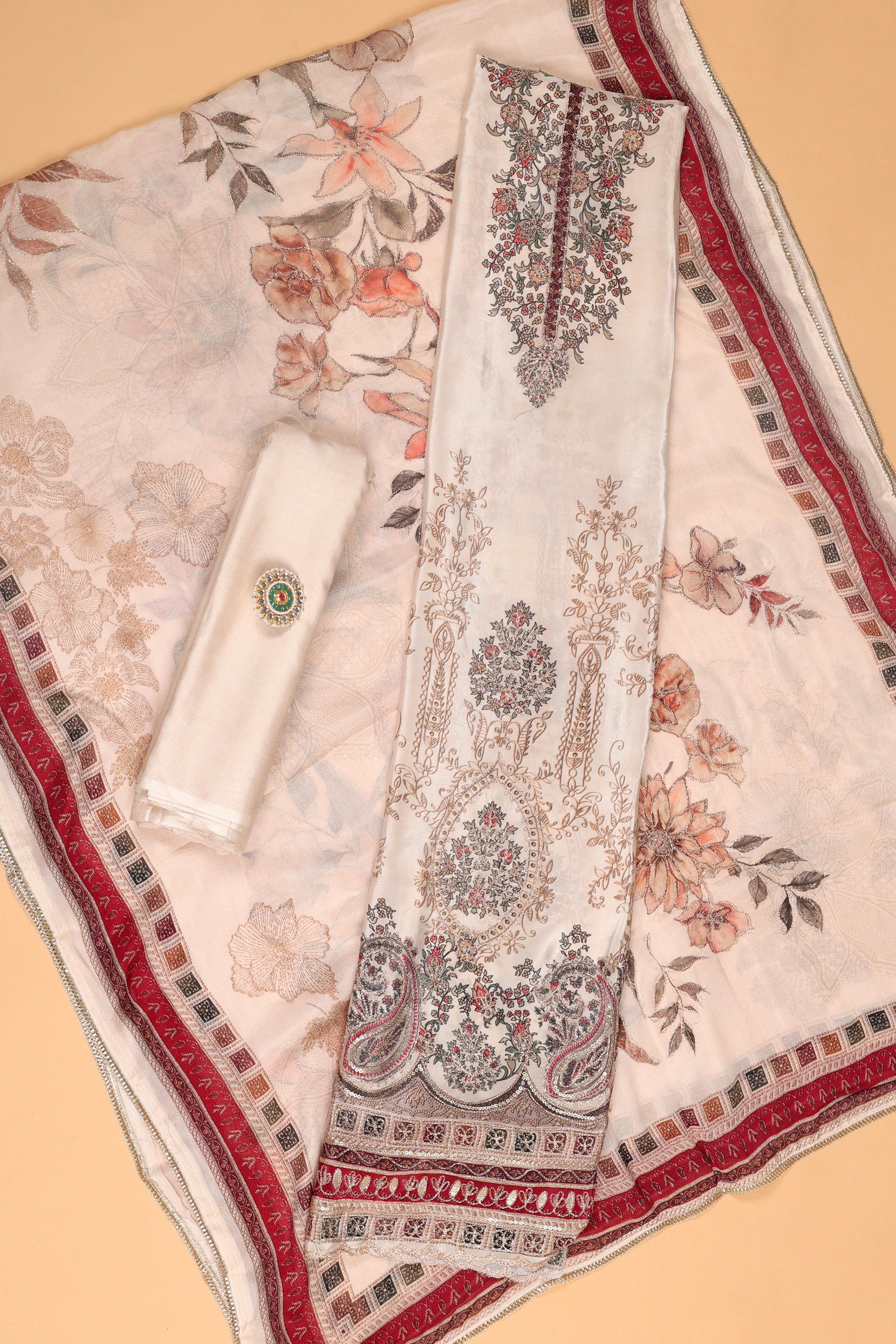 Pakistani Zari Work Suit – Vaneersha Vastraa