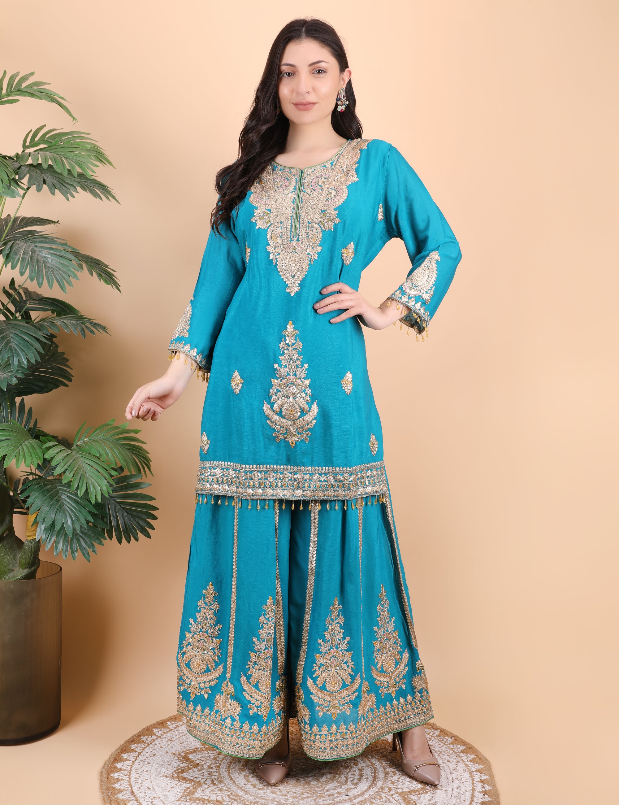Heavy Garara Suit with Potli – Vaneersha Vastraa